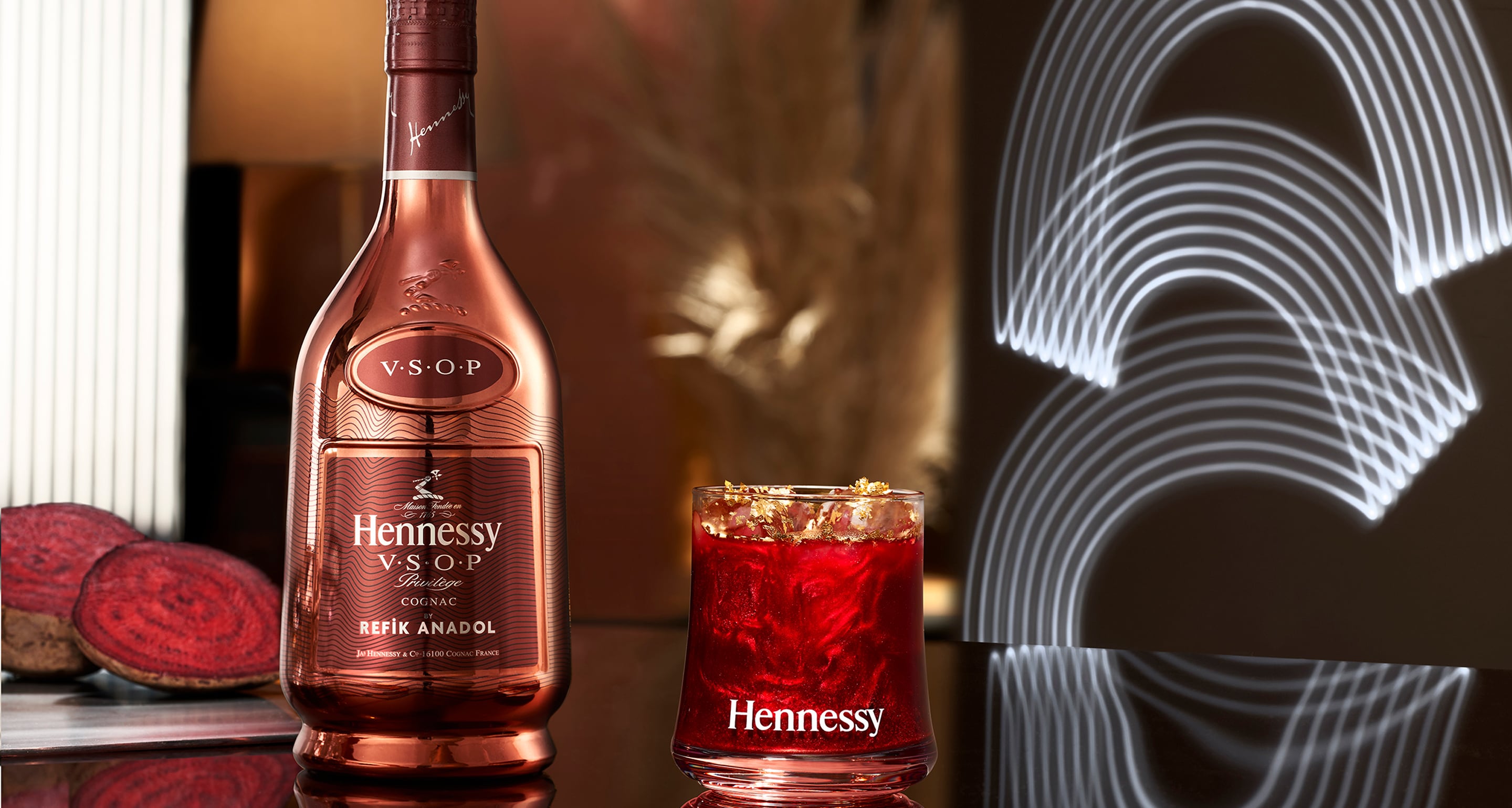 SUPER RED COCKTAIL | Hennessy Asia