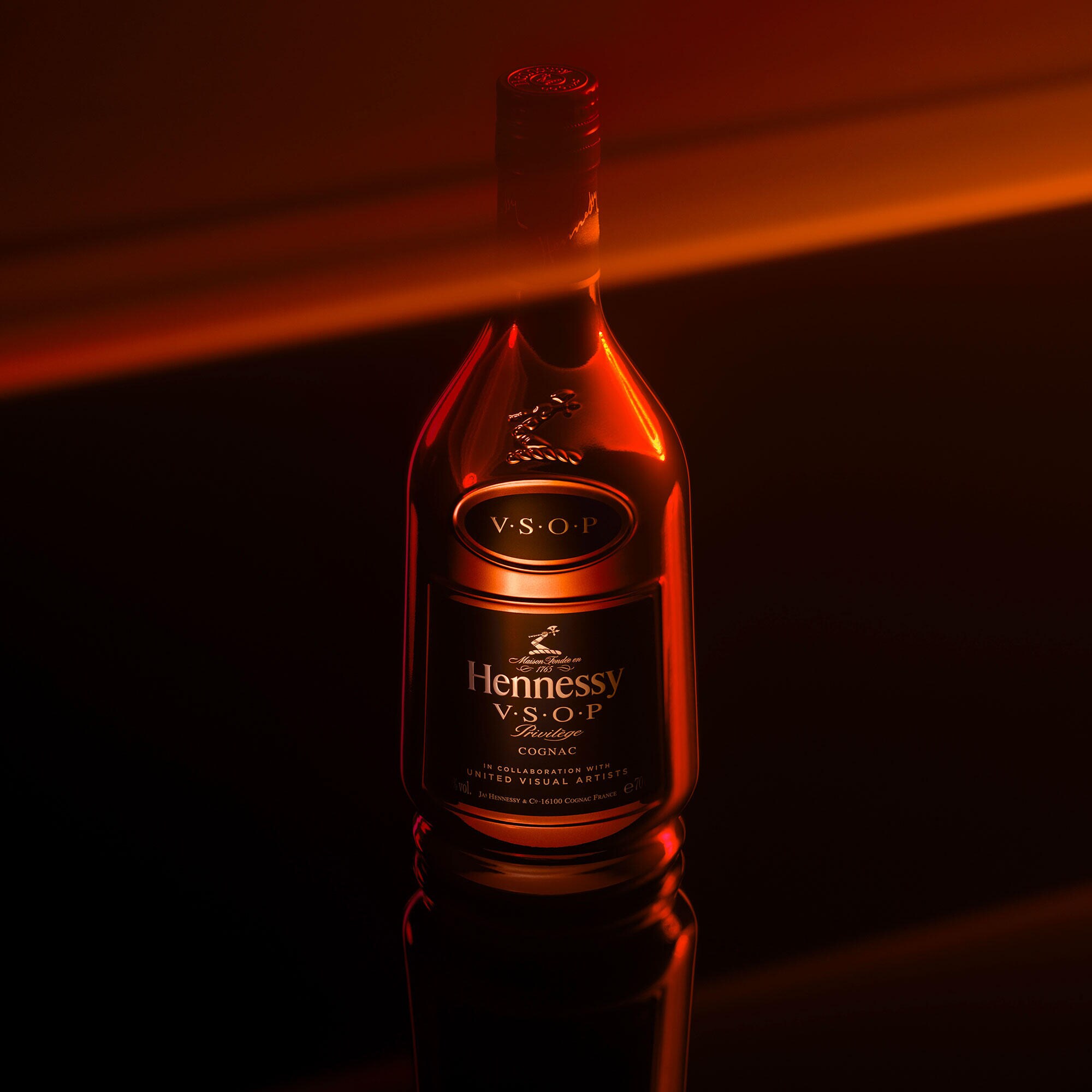 V.S.O.P Privilège cognac & United Visual Artists - Hennessy